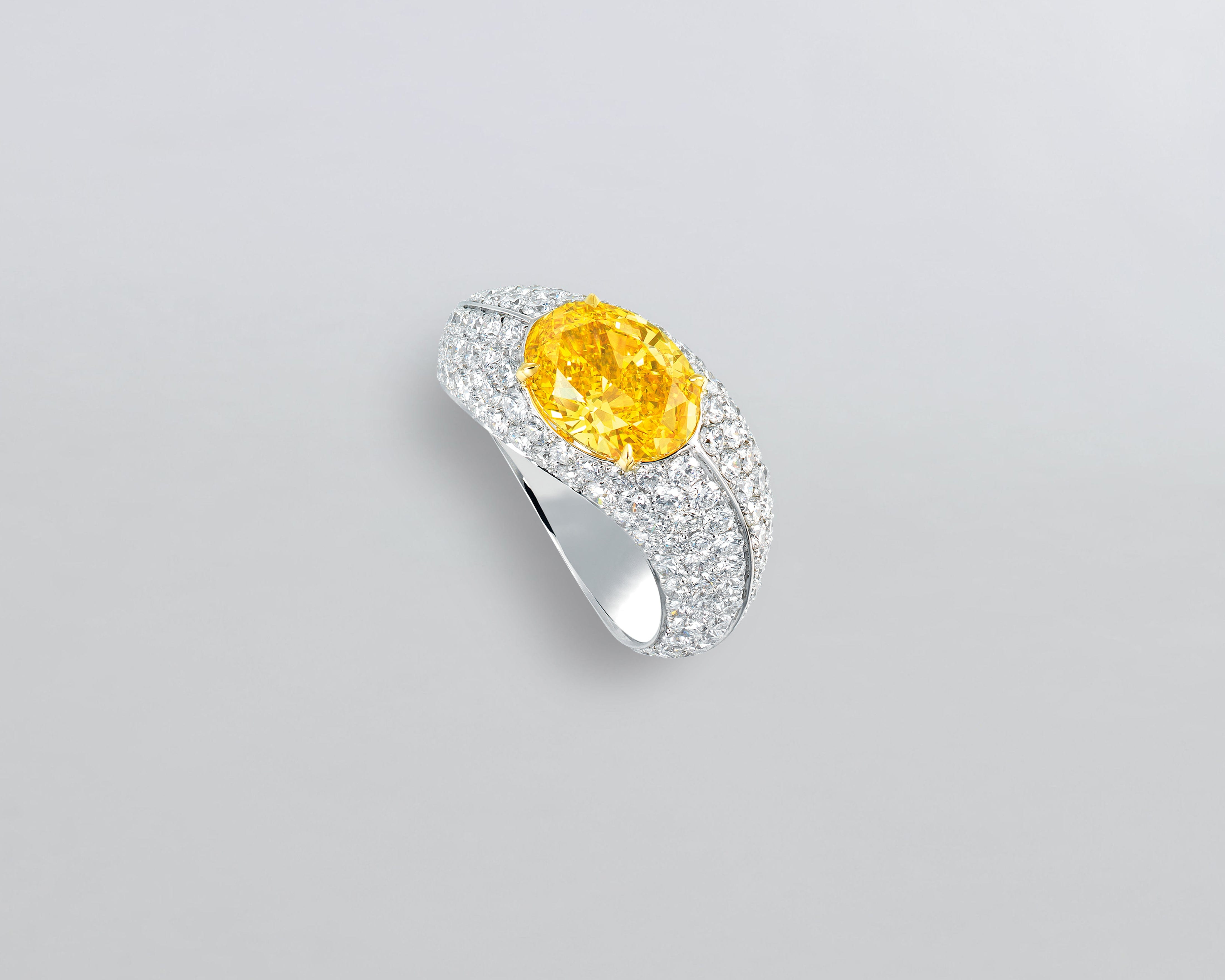 2.07 carat Oval Shape Fancy Vivid Orangy Yellow Diamond Ring – Ronald ...